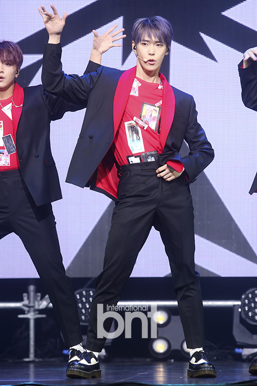 [bnt포토] NCT127 도영 '손끝까지 완벽하게' | bnt뉴스