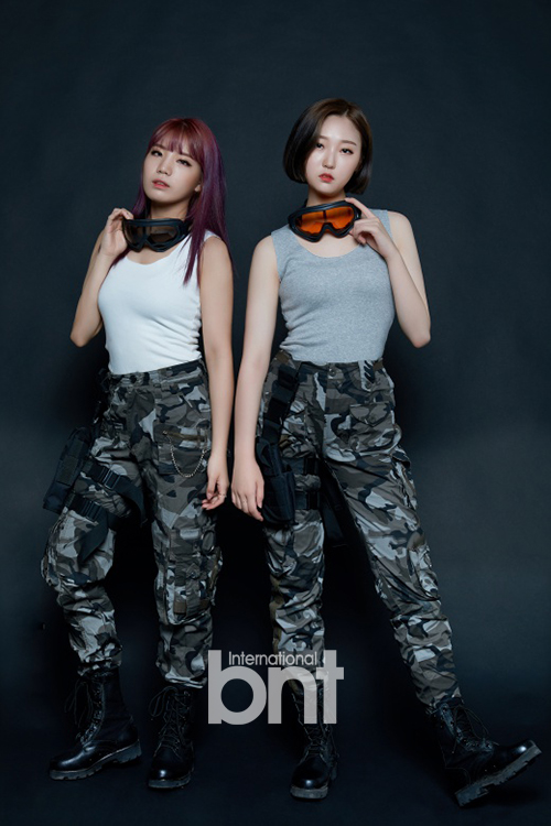 [bnt's pick] 캐시코마, 군(軍)의 마음을 훔치고픈 여성 힙스텝 듀오 | bnt뉴스