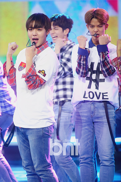 [bnt포토s] '느껴지나요pt2' 워너블 향한 워너원의 애교 퍼레이드 | bnt뉴스