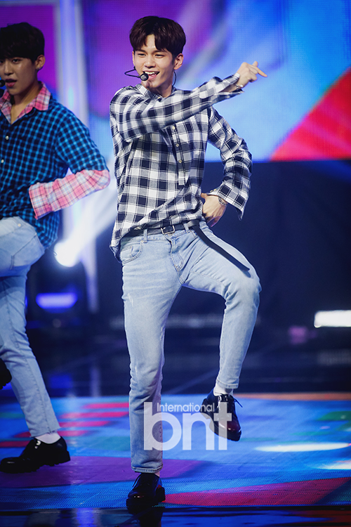 [bnt포토s] '느껴지나요pt2' 워너블 향한 워너원의 애교 퍼레이드 | bnt뉴스