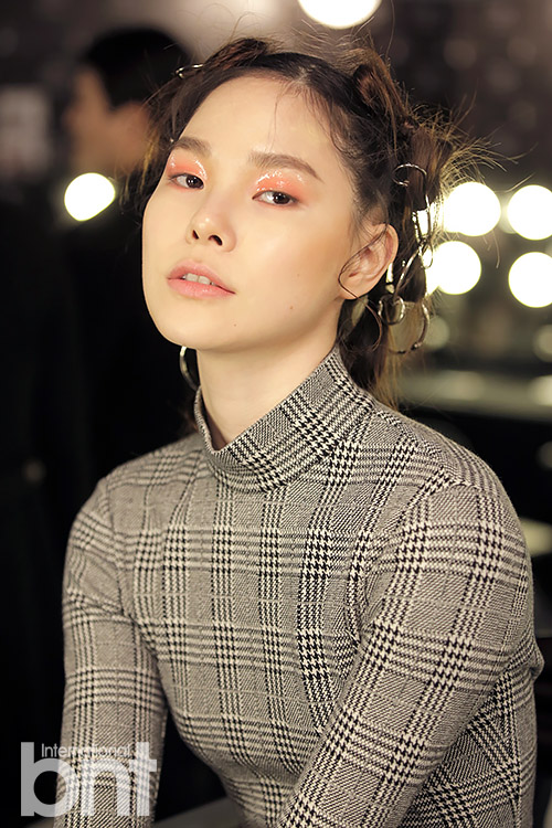 [bnt포토] 진정선, 시선 강탈하는 백스테이지 매력 (SFW) | bnt뉴스