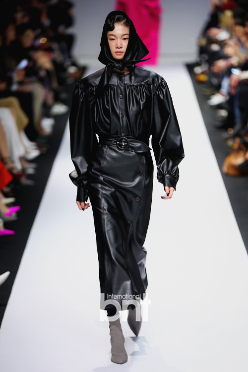 [bnt포토] 송해인 '올블랙의 노스텔지아'(YCH) | bnt뉴스