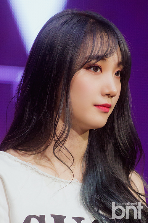 [bnt포토] 프리스틴V 로아 '클로즈업을 부르는 예쁨' | bnt뉴스