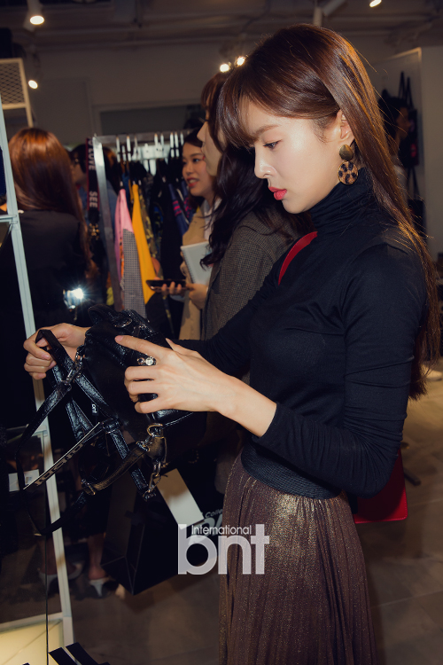 [bnt포토] 한혜린 '세상진지한 표정' | bnt뉴스