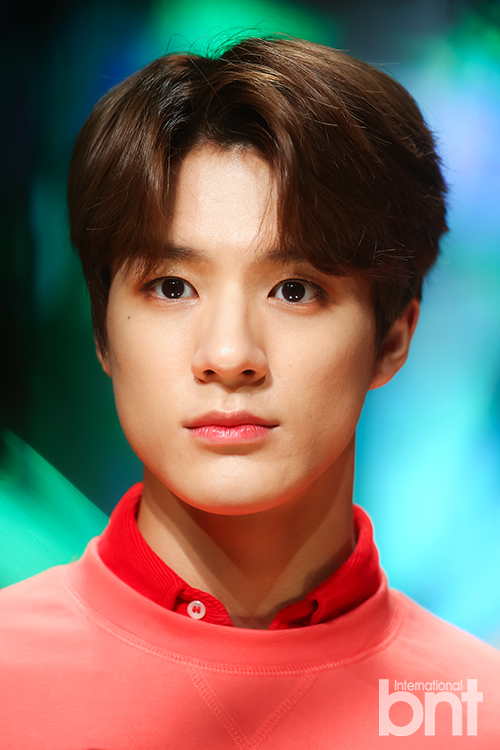 [bnt포토] NCT 제노 '20살 되고 더 똘망똘망해진 눈빛'