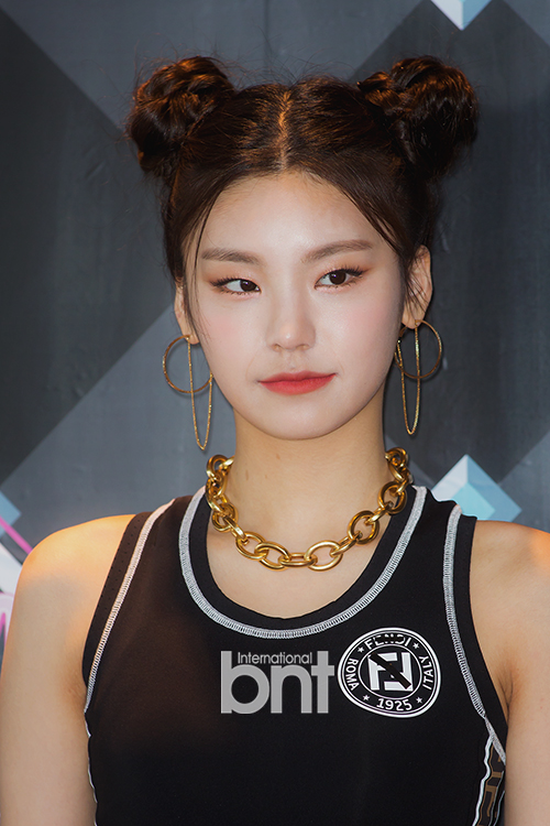 [bnt포토] ITZY 예지 '뿌까뿌까' | bnt뉴스