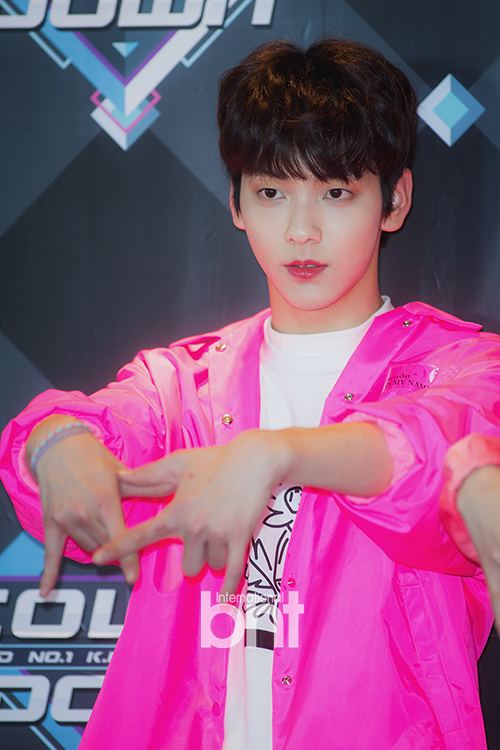 [bnt포토] TXT 수빈 '이게 시그니처 포즈' | bnt뉴스