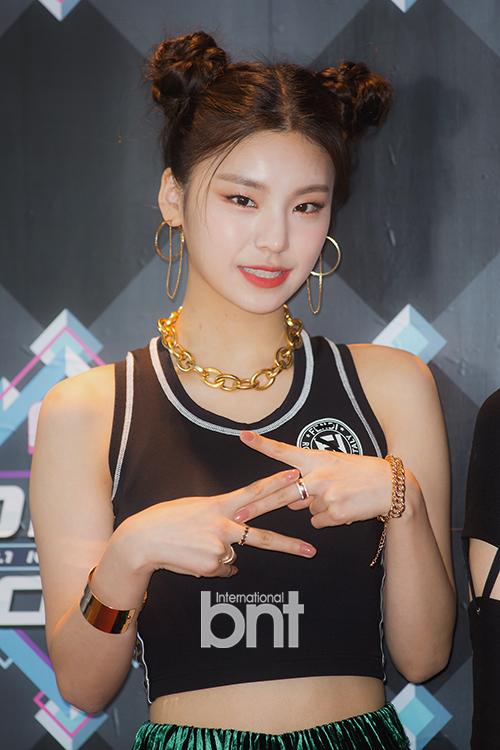 [bnt포토] ITZY 예지 '브이뿌잉' | bnt뉴스