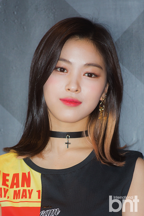 [bnt포토] ITZY 류진 '참 고급진 예쁨' | bnt뉴스