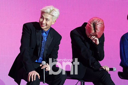 [bnt포토] 방탄소년단 RM-지민 '빵 텨졌어요~'