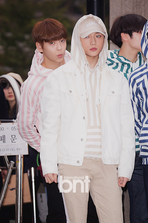 [bnt포토] TXT 수빈 '범규 뒤에서 개그욕심' | bnt뉴스