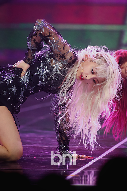 [bnt포토] KARD 전지우 '아이고 허리야'