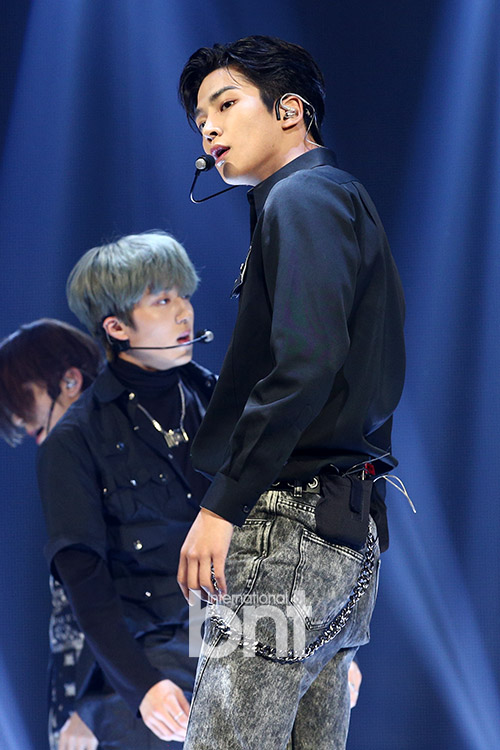 [bnt포토] SF9 로운 '더 멋있어졌네' | bntnews