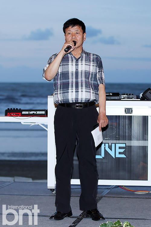 [bnt포토] 장기명 가평군산림조합장 '코타키나발루 초대 감사드립니다' (LBMA키즈모델어워즈) | bnt뉴스