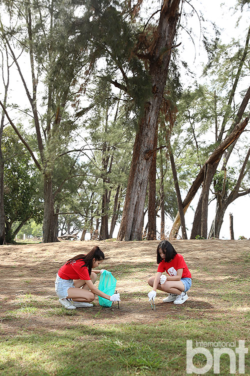 [bnt포토] 코타키나발루에서 지구환경운동 동참하는 키즈모델들 (LBMA키즈모델어워즈) | bnt뉴스