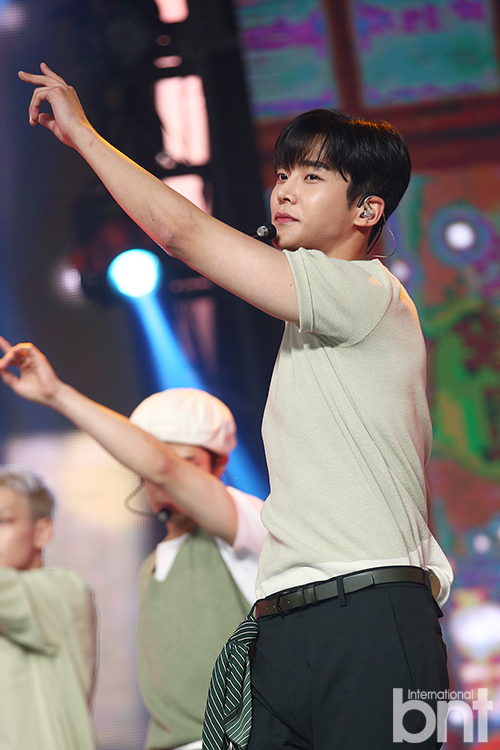 [bnt포토] SF9 로운'조각이춤을 추네' | bnt뉴스