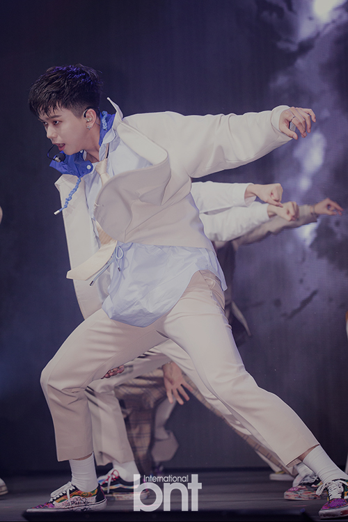 [bnt포토] T1419 케빈 '선이 살아있는 퍼포먼스' | bnt뉴스