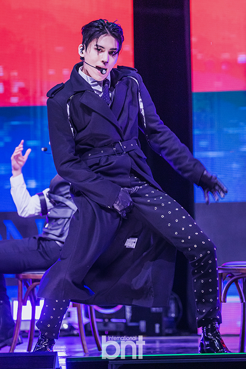 [bnt포토] SF9 유태양 '마이클 잭슨처럼'