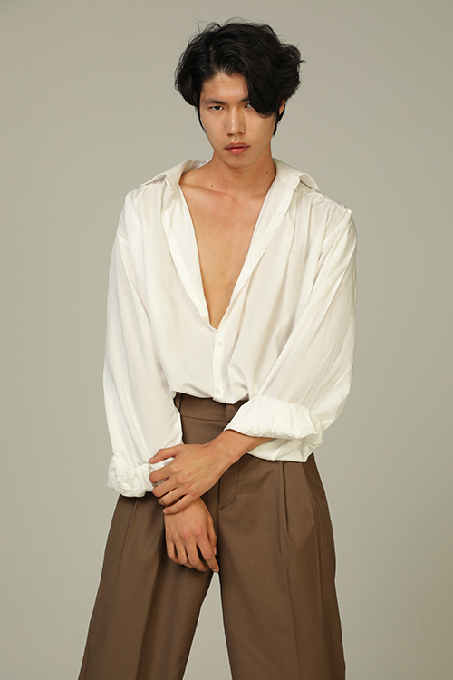 [포토] 모델 강태혁 '강렬한 눈빛'(2021 GLOBAL K-TOP MODEL) | bnt뉴스