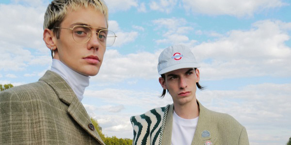 STU(Saturday of Us), 22가을 신상 룩북 선보여 | bnt뉴스