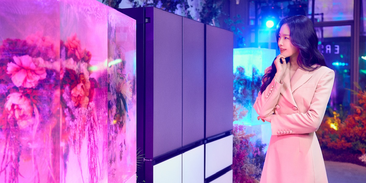 손나은, LG ‘오브제 유니버스’ 오픈행사 컬렉션 참석 | bnt뉴스