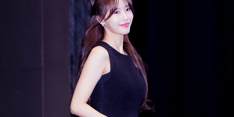 [bnt포토] 이미주 '폴짝' | bnt뉴스