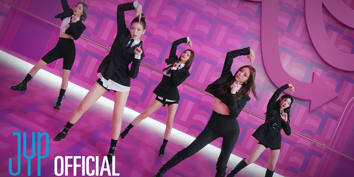 ITZY, 타이틀곡 ‘Cheshire’ MV 티저 추가 공개... 글로벌 챌린지 조짐 손안무 첫 선! | bnt뉴스