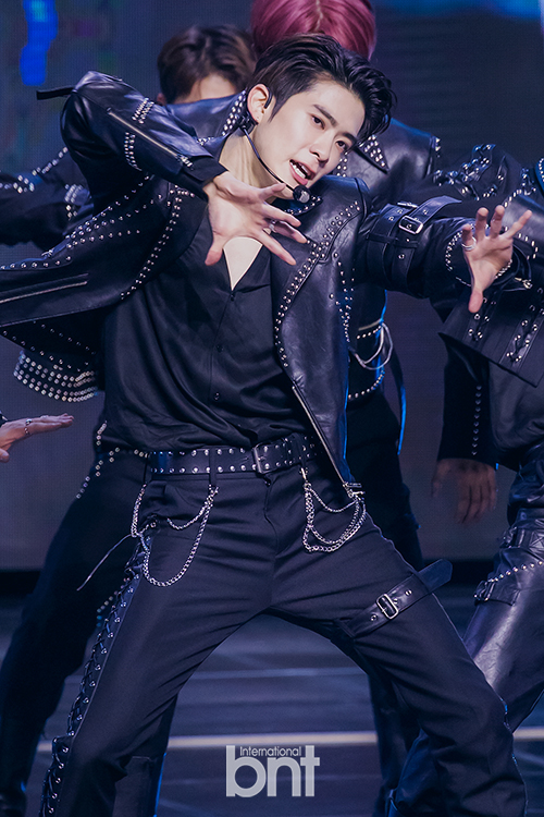 [bnt포토] NCT 재현 '문 열어, 오빠 니 마음 속으로 들어간다' | bnt뉴스