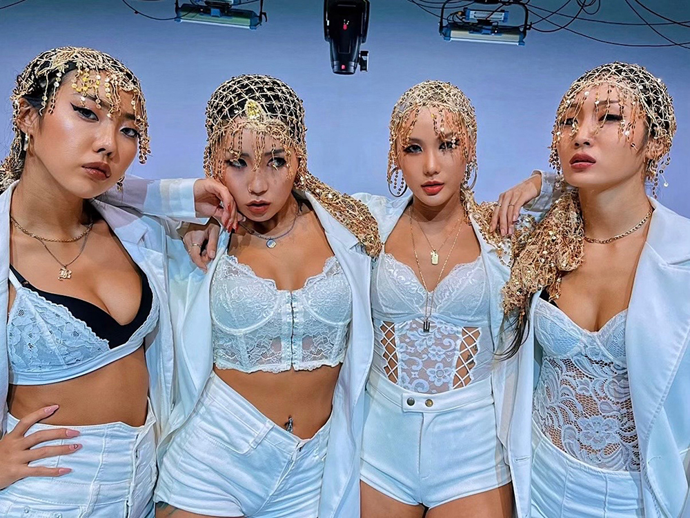 코카N버터, MLD와 전속 계약...’모모랜드·T1419와 한솥밥’ | bnt뉴스