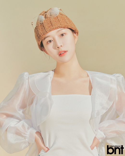 [bnt화보] 이다인 “SNS 통한 팬들과의 소통, 내가 해주는 메시지 답장에 기뻐하는 팬들 보면 나 역시 기뻐” | bnt뉴스