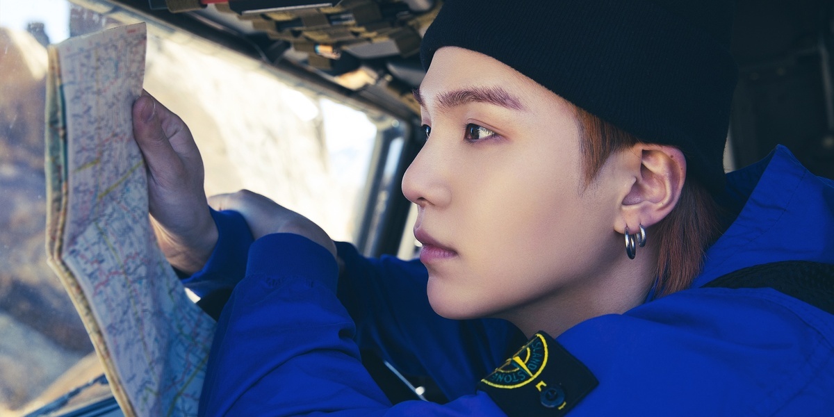 BTS 슈가, ‘스페셜 8 포토-폴리오’ 프리뷰 포토 공개 “온전한 민윤기를 찾는 여정” | bnt뉴스