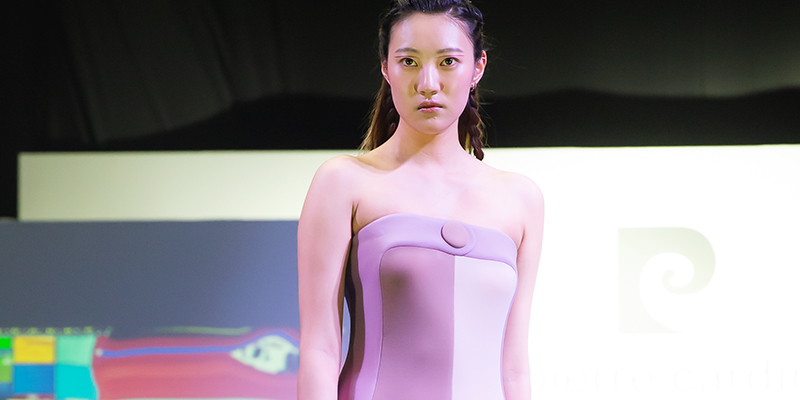 [bnt포토] 모델 남진주 '프랑스가 해석한 과감한 오리엔탈룩'(피에르가르뎅 패션쇼) | bnt뉴스