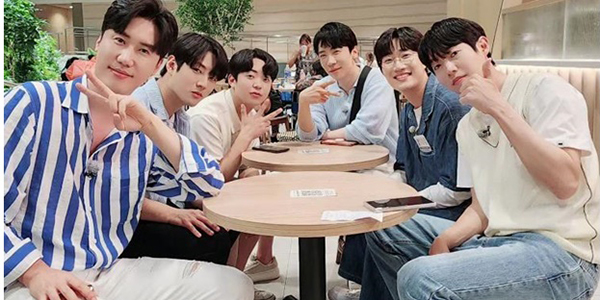 ‘불타는 장미단’ TOP7, 인도네시아 빈탄으로 출국 | bnt뉴스