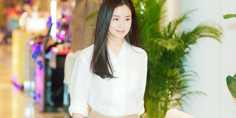 [bnt포토] 김태희 '여신의 발걸음' | bnt뉴스