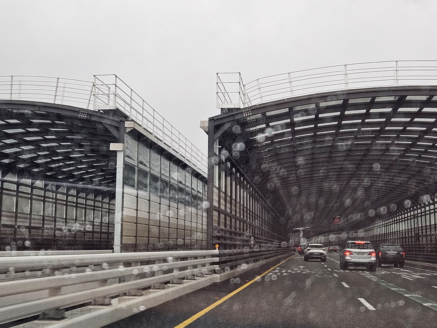 오늘날씨, 수도권 60mm 비...서울, 내일 비 그치면 낮 기온 29도 | bnt뉴스