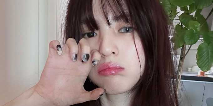 한소희, 오드아이로 신비롭고 몽환적인 분위기 UP | bnt뉴스