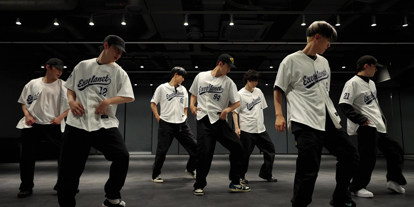 엑소, 신곡 ‘Cream Soda’ 안무 영상 공개 화제! | bnt뉴스