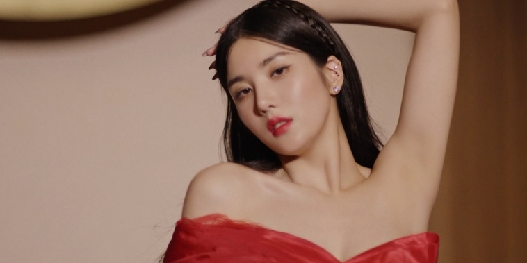 권은비, ‘The Flash’ MV 티저 공개...리본 퍼포먼스 최초 공개 | bnt뉴스