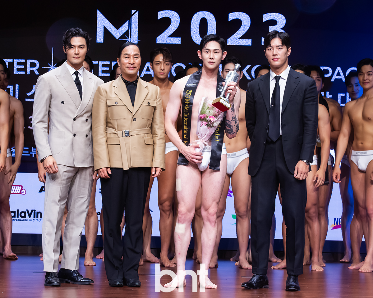 [bnt포토] 36번 이동진 '칼라빈 베스트모델상에 선정됐어요'(미스터 인터내셔널 코리아) | bnt뉴스