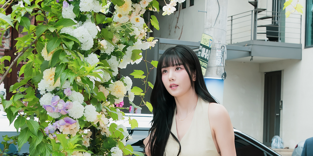 [bnt포토] 권은비 '우아한 발걸음' | bnt뉴스