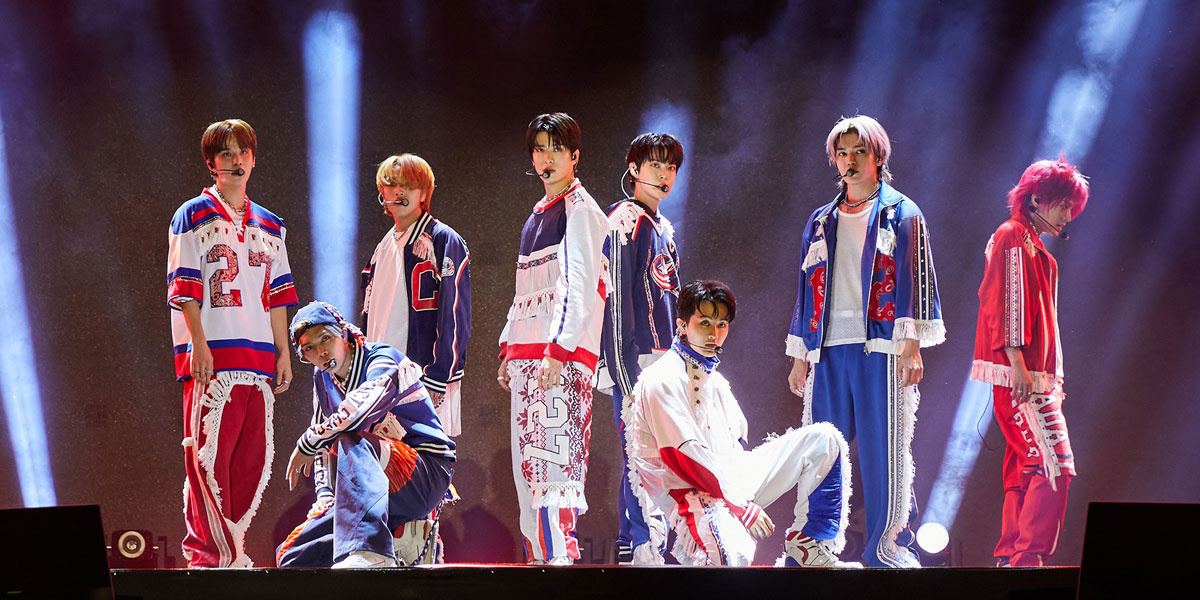 NCT 127, 정규 5집 대규모 컴백 쇼케이스로 화려한 축제의 막 올렸다 | bnt뉴스