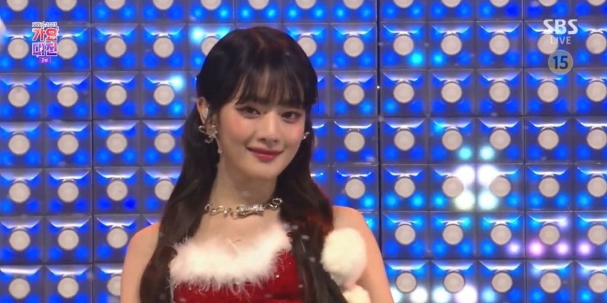(여자)아이들, ‘2023 SBS 가요대전‘에서 크리스마스 버전 ‘퀸카’ 무대 펼쳤다! | bnt뉴스