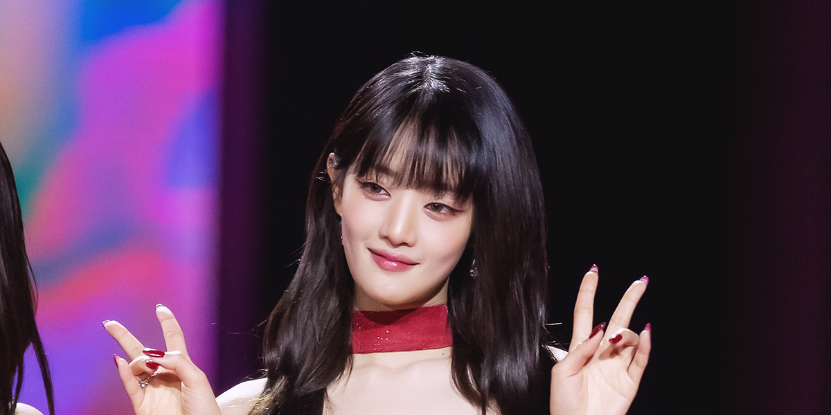 [포토] (여자)아이들 민니 '귀염뽀작한 브이'(sbs가요대전) | bnt뉴스