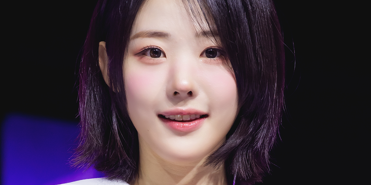 [포토] QWER 히나 '설레는 청순미소' | bnt뉴스