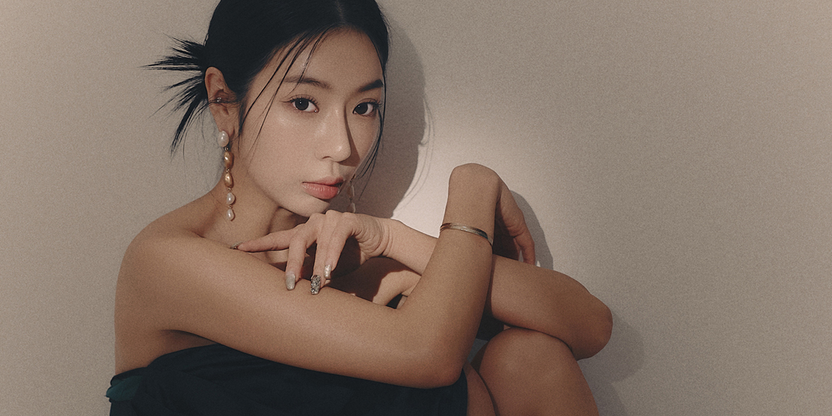 [화보] 레이싱 모델 허애선 “가장 마음에 드는 신체 부분? 구릿빛 피부, 건강미 좋게 생각해 태닝으로 유지ing” | bnt뉴스