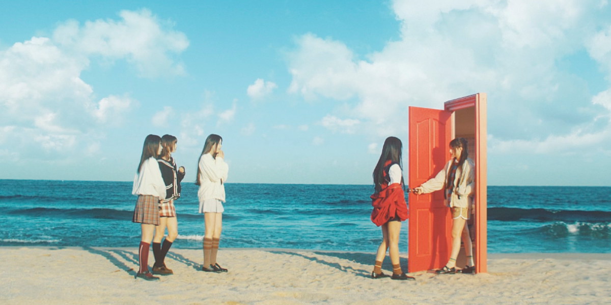 뉴진스 ‘ETA’ 뮤비, 글로벌 광고제서 4관왕... K팝 수상 이례적 | bnt뉴스