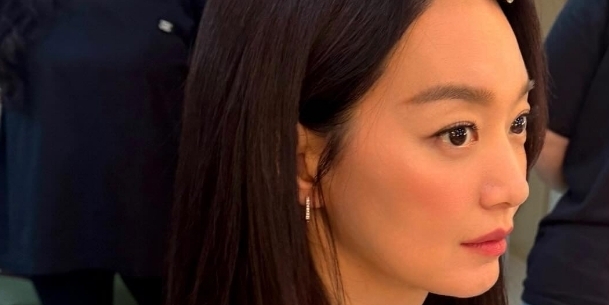 신민아, 독보적인 청순 미모 | bnt뉴스