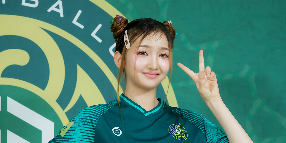 [포토] 버스터즈 민지 귀엽게 브이 Bnt뉴스