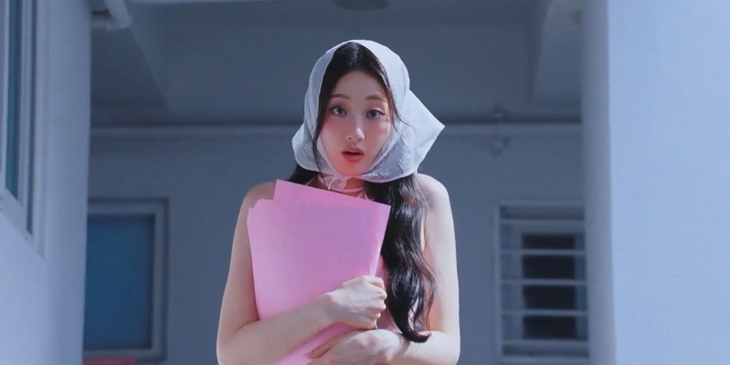 경리, 미니 1집 타이틀 ‘Cherry’ MV 티저 공개 ‘원조 썸머퀸 면모 예고’ | bnt뉴스