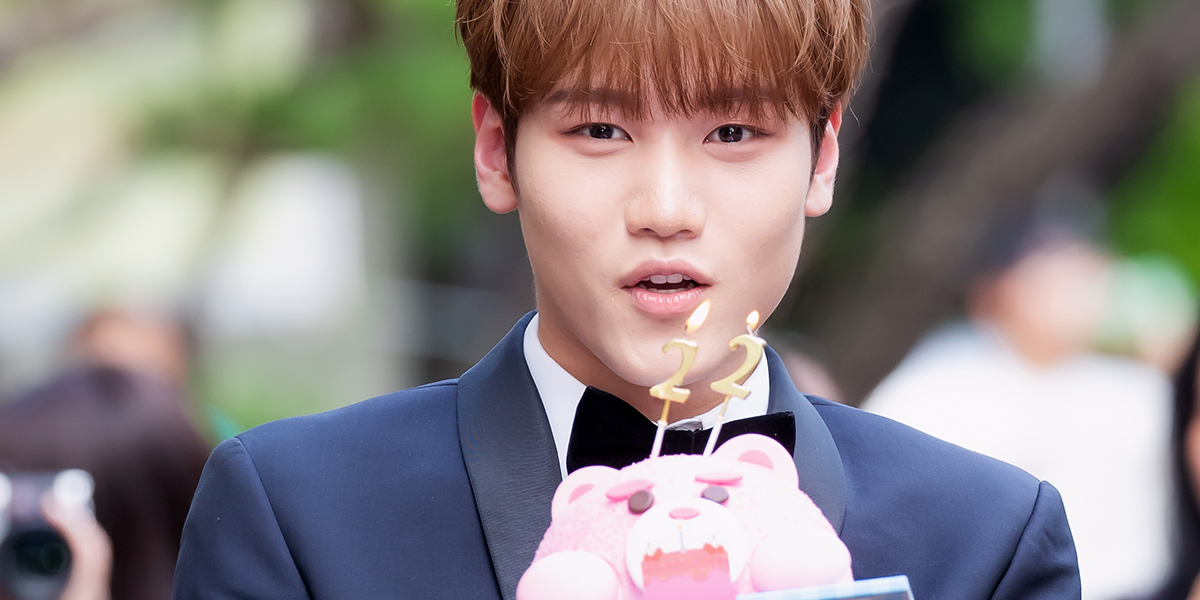 '케익&단독포토타임까지' MCND 민재, 잊지 못할 22번째 생일 | bnt뉴스
